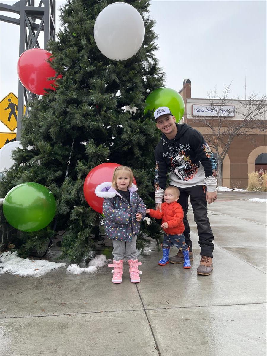 Jacob wade Tomlin Gallery - Lifes QR