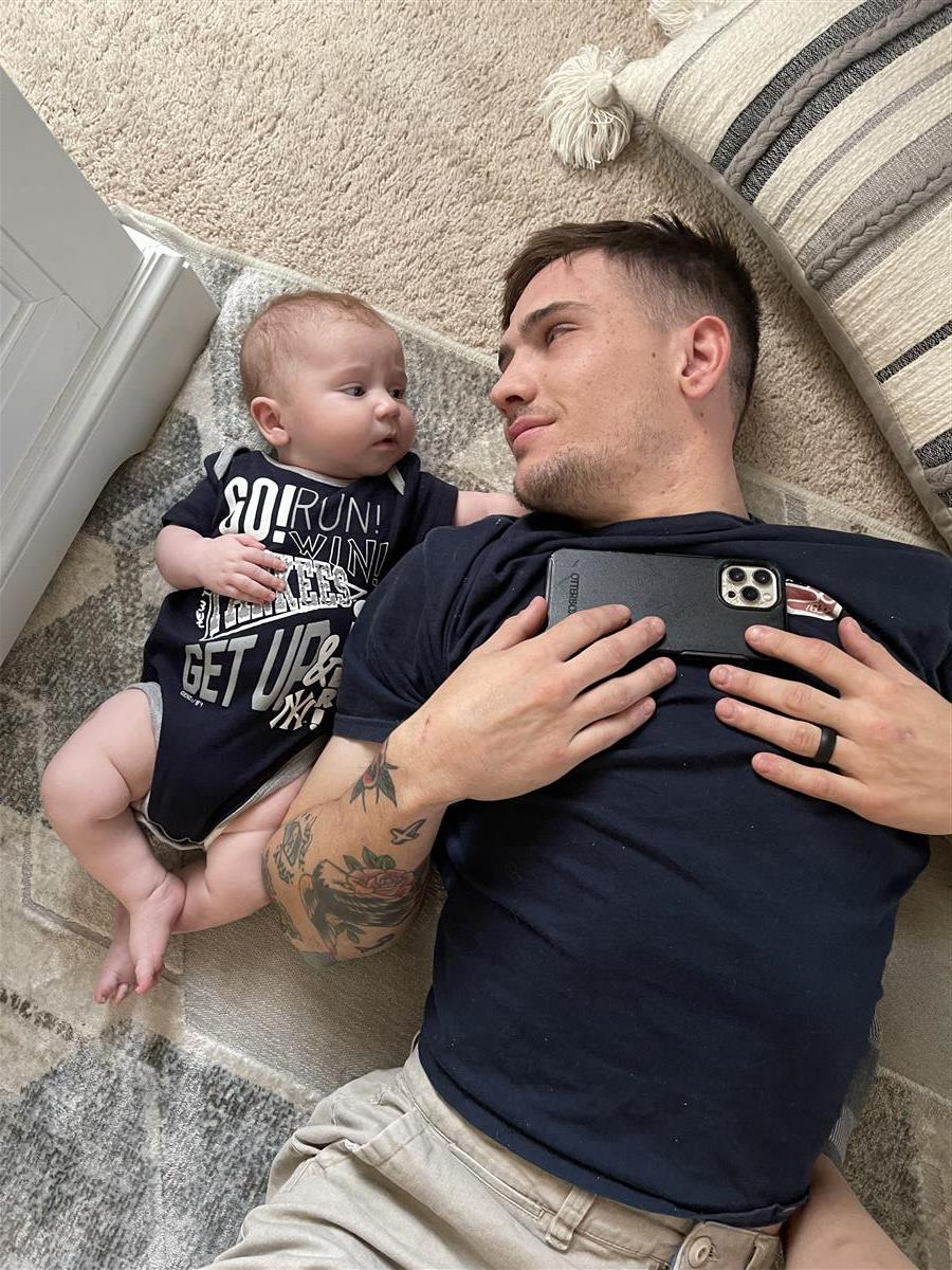 Jacob wade Tomlin Gallery - Lifes QR