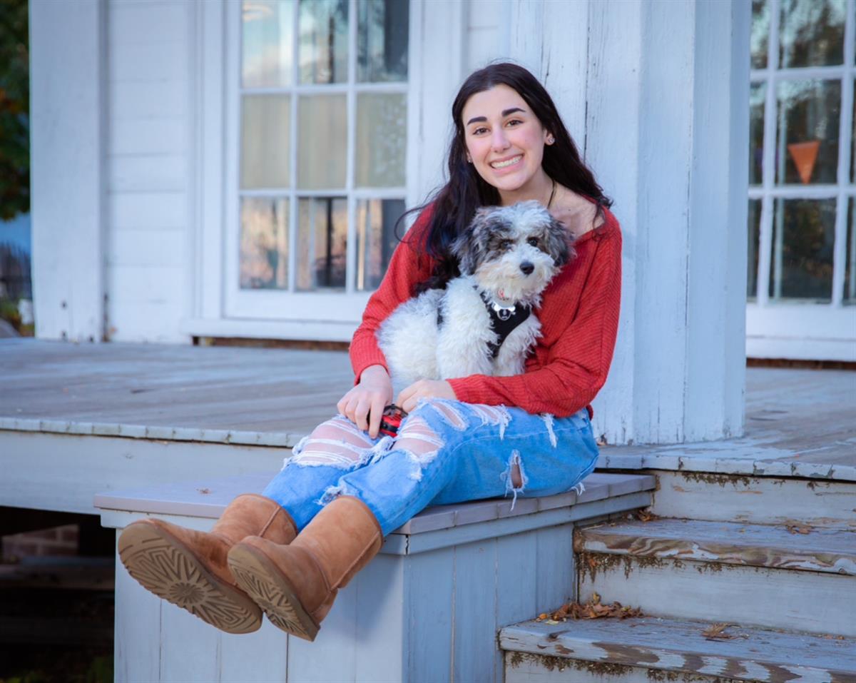 Madison Rochelle Alfano Gallery - Lifes QR